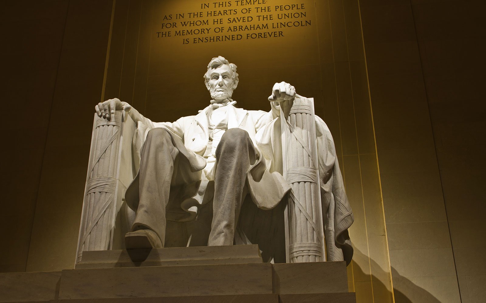 Lincoln Memorial Statue